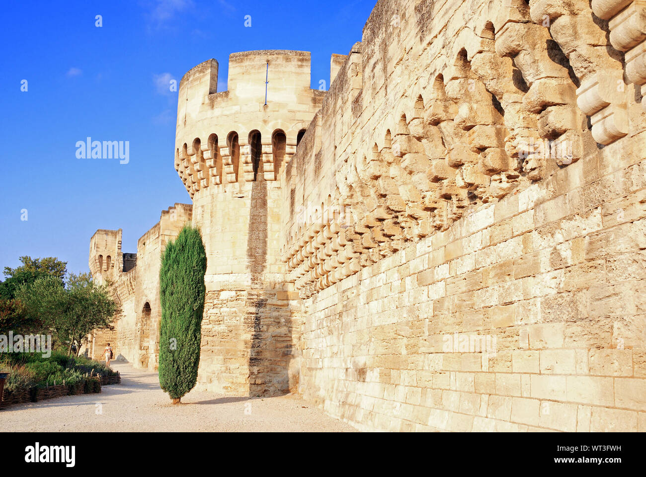 Ramparts of avignon hi-res stock photography and images - Alamy