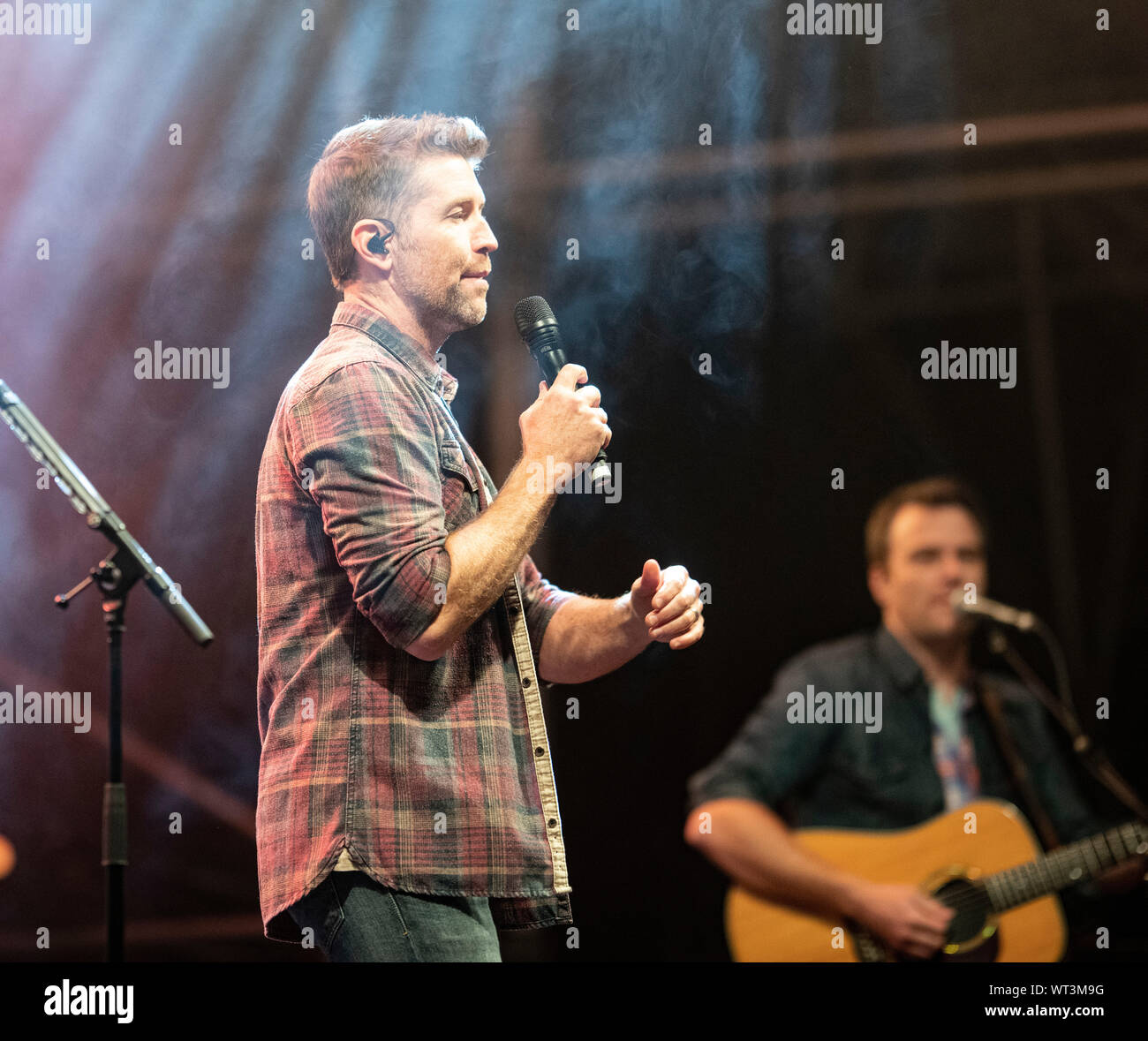 Josh turner country singer hi-res stock photography and images - Alamy