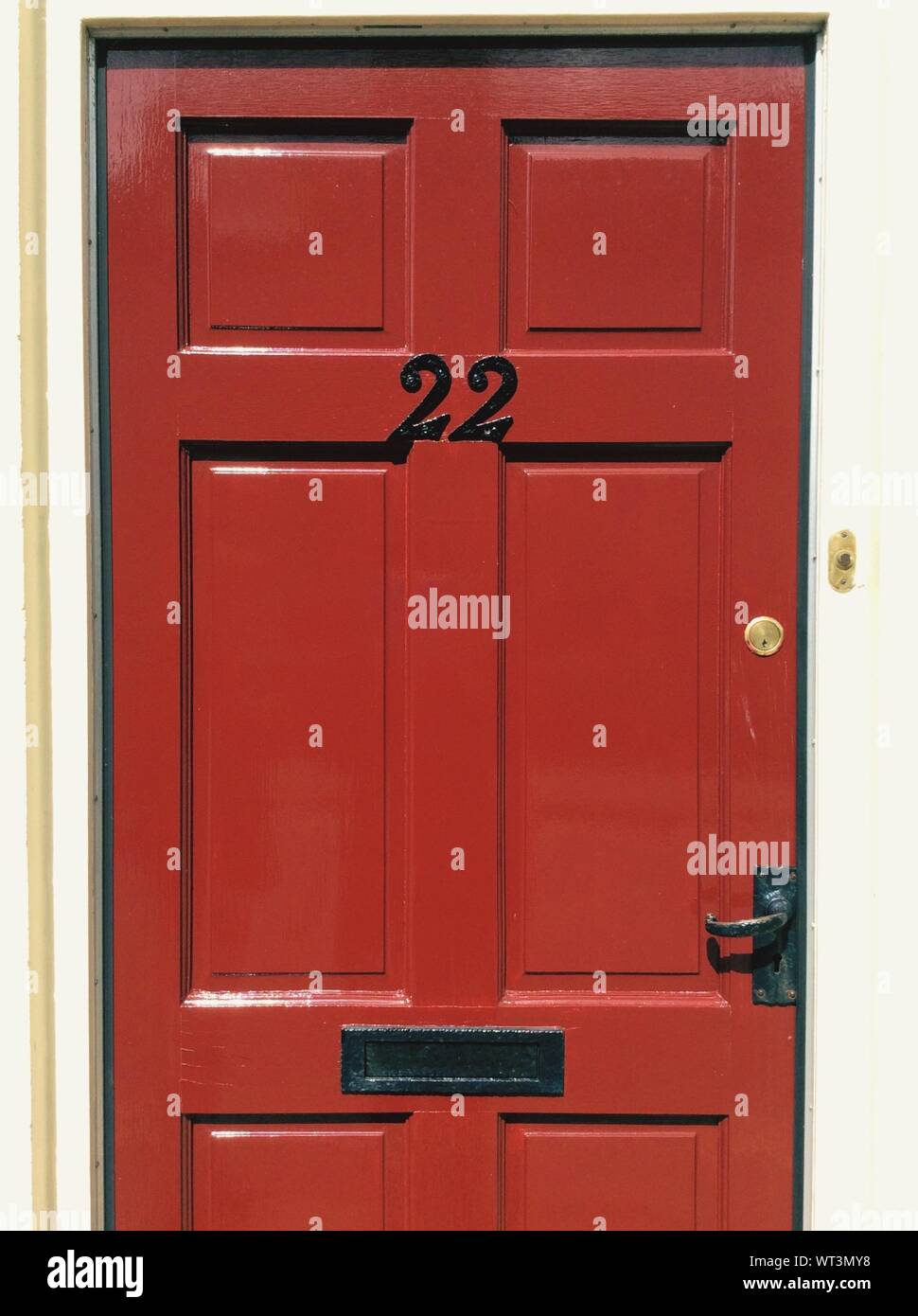 22 door number hi-res stock photography and images - Alamy