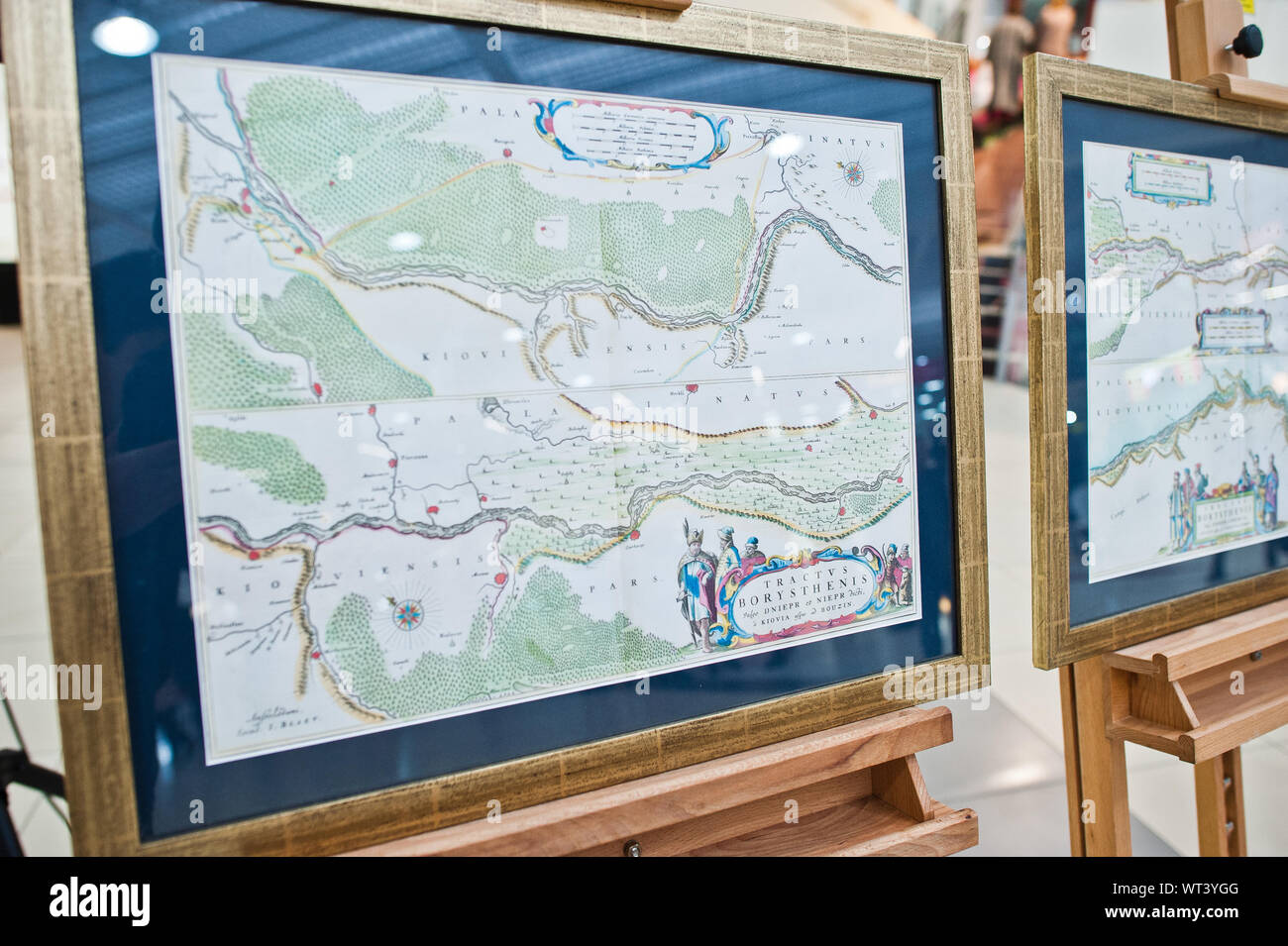 Retro kyiv map hi-res stock photography and images - Alamy