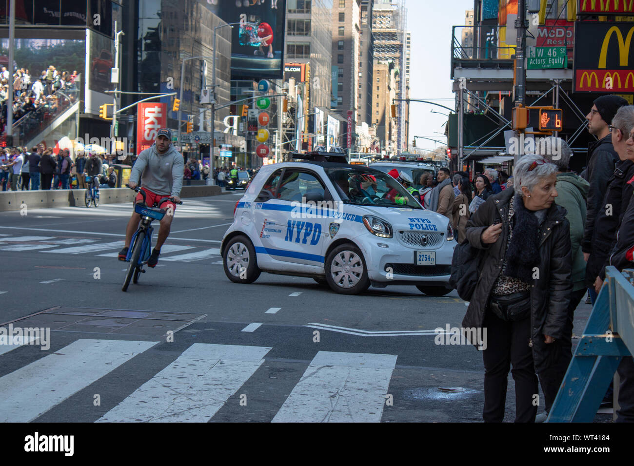 Nypd Smart Car High Resolution Stock Photography and Images - Alamy