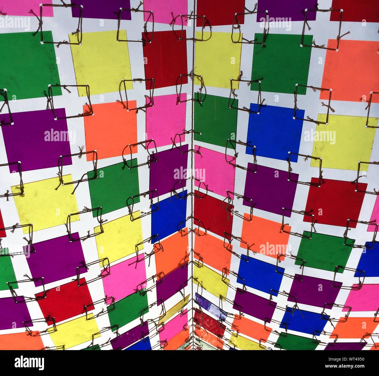 Colorful wall tile hi-res stock photography and images - Alamy