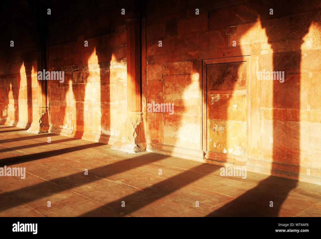 Wall falling hi-res stock photography and images - Alamy