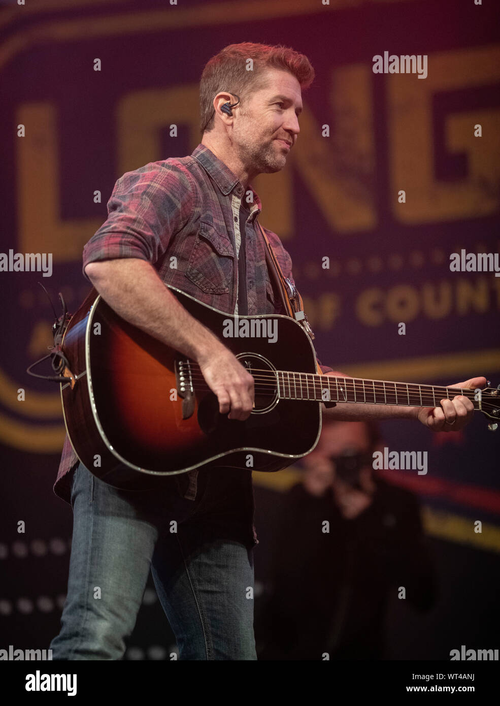 Josh turner country singer hi-res stock photography and images - Alamy