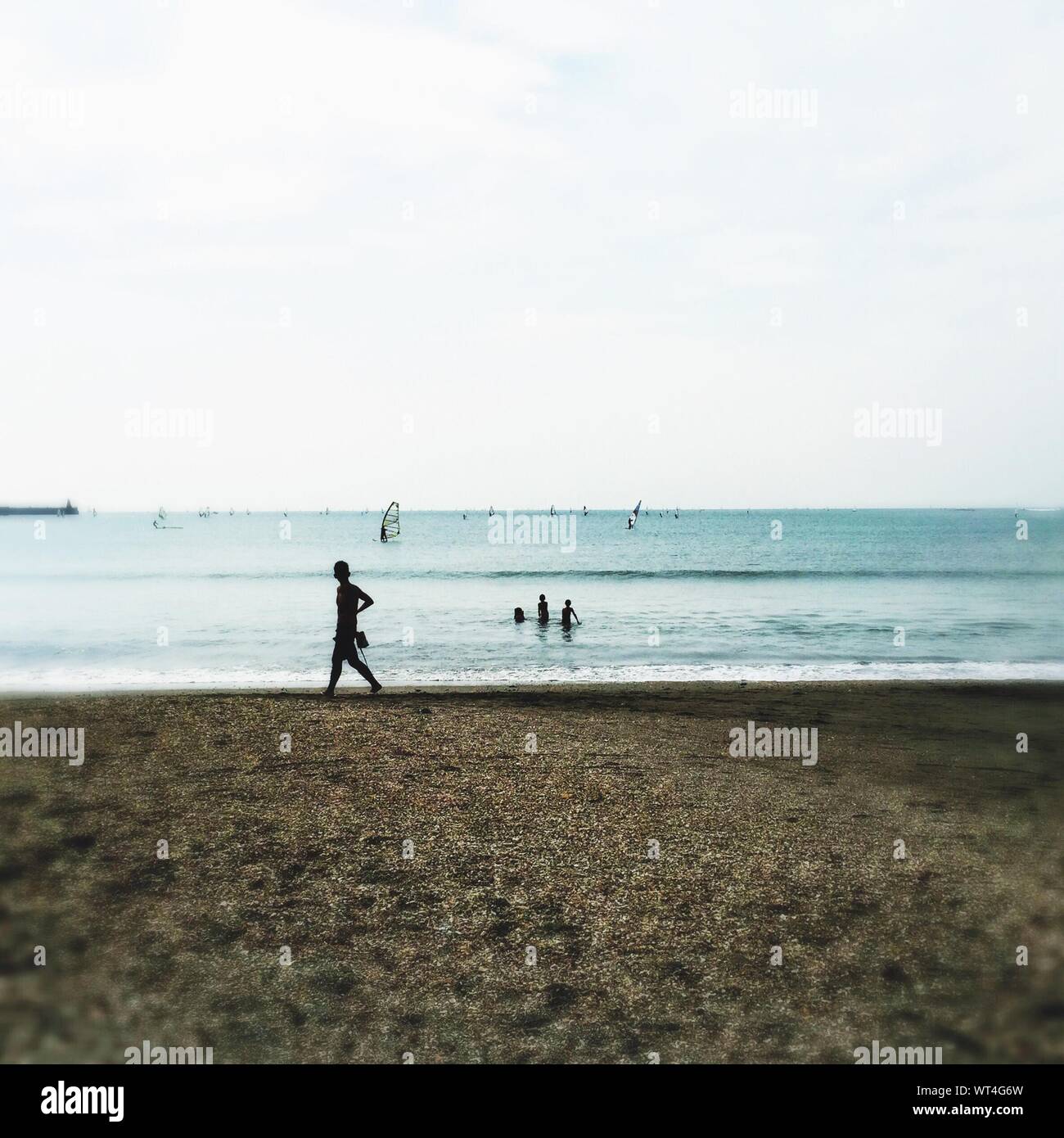 The tourist beach hi-res stock photography and images - Alamy