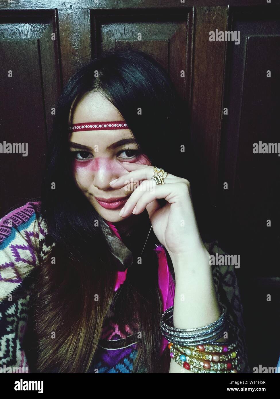 Wearing ribbon hi-res stock photography and images - Alamy