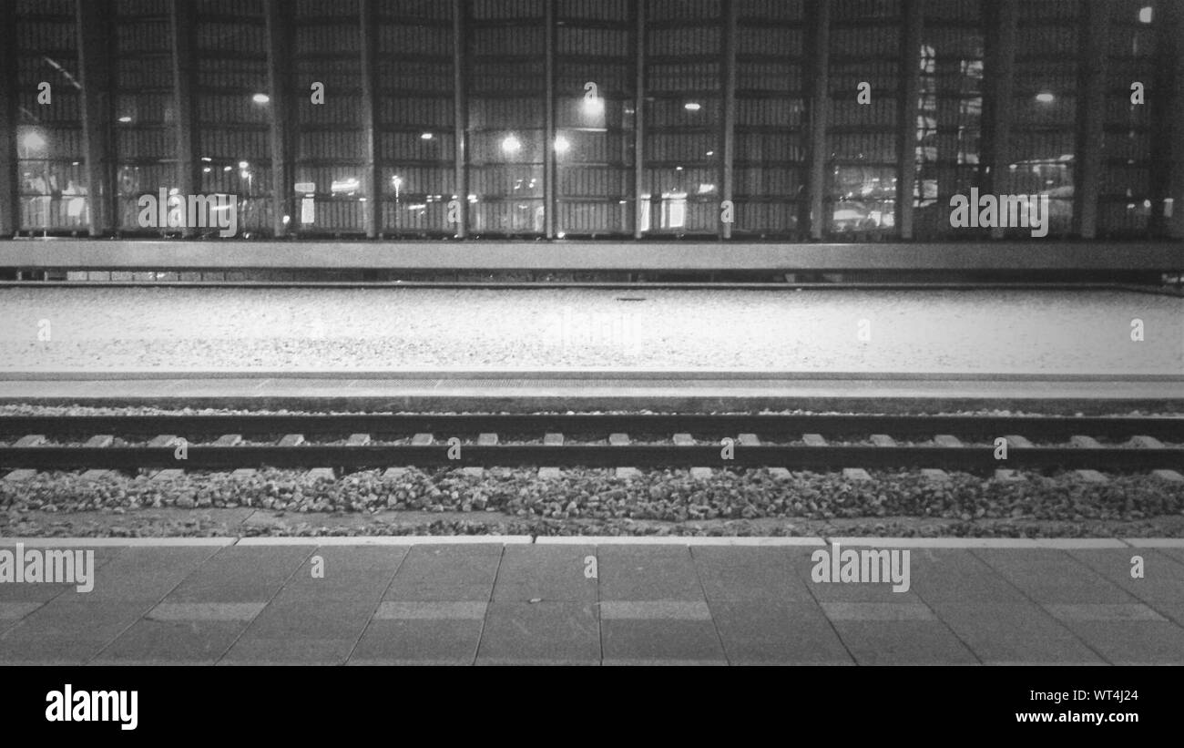 Rail road rail Black and White Stock Photos & Images - Alamy