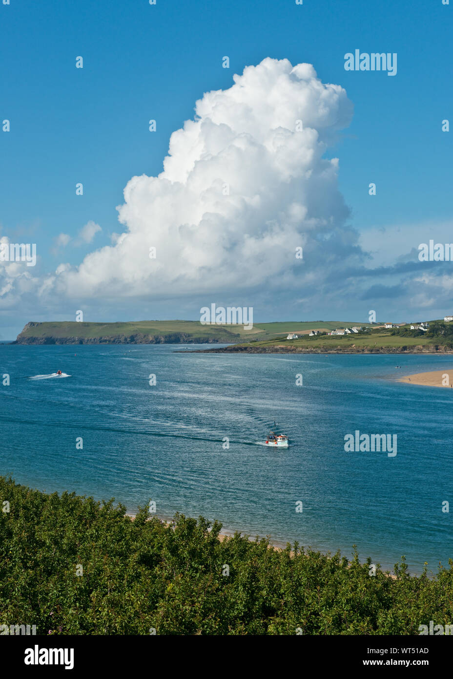 River Camel estuary. Padstow, Cornwall, England Stock Photo - Alamy