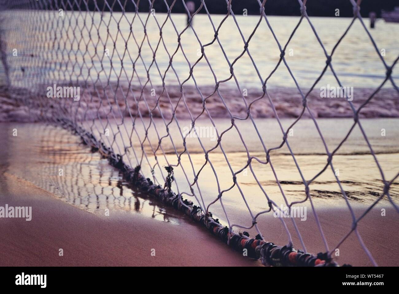 Fence beach hi-res stock photography and images - Alamy