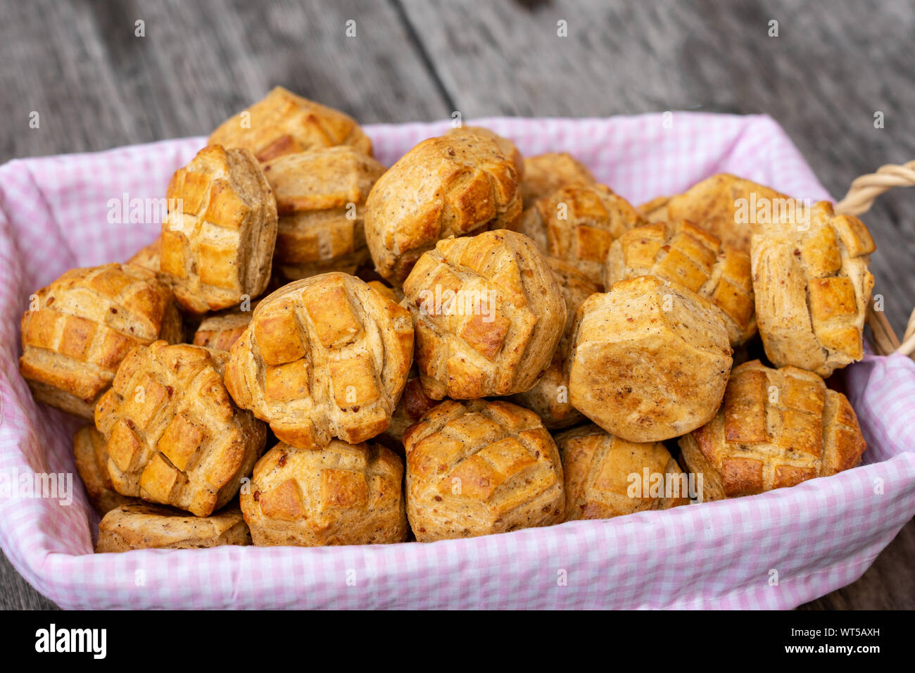 Pogacsa hi-res stock photography and images - Alamy