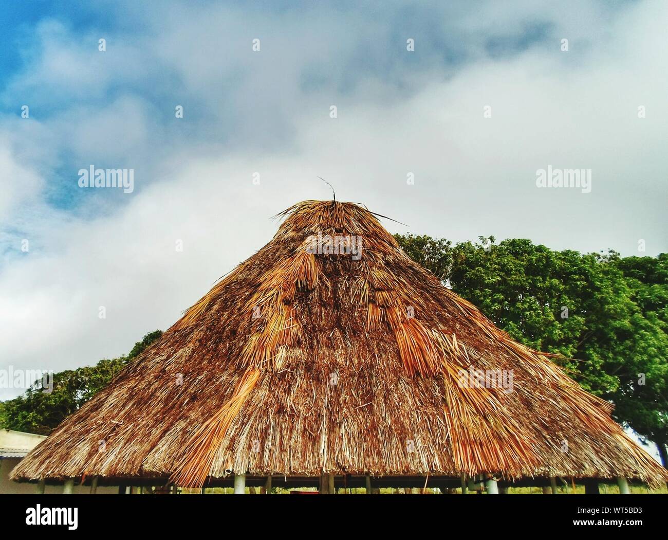 Pyramid Shape Roof High Resolution Stock Photography and Images - Alamy