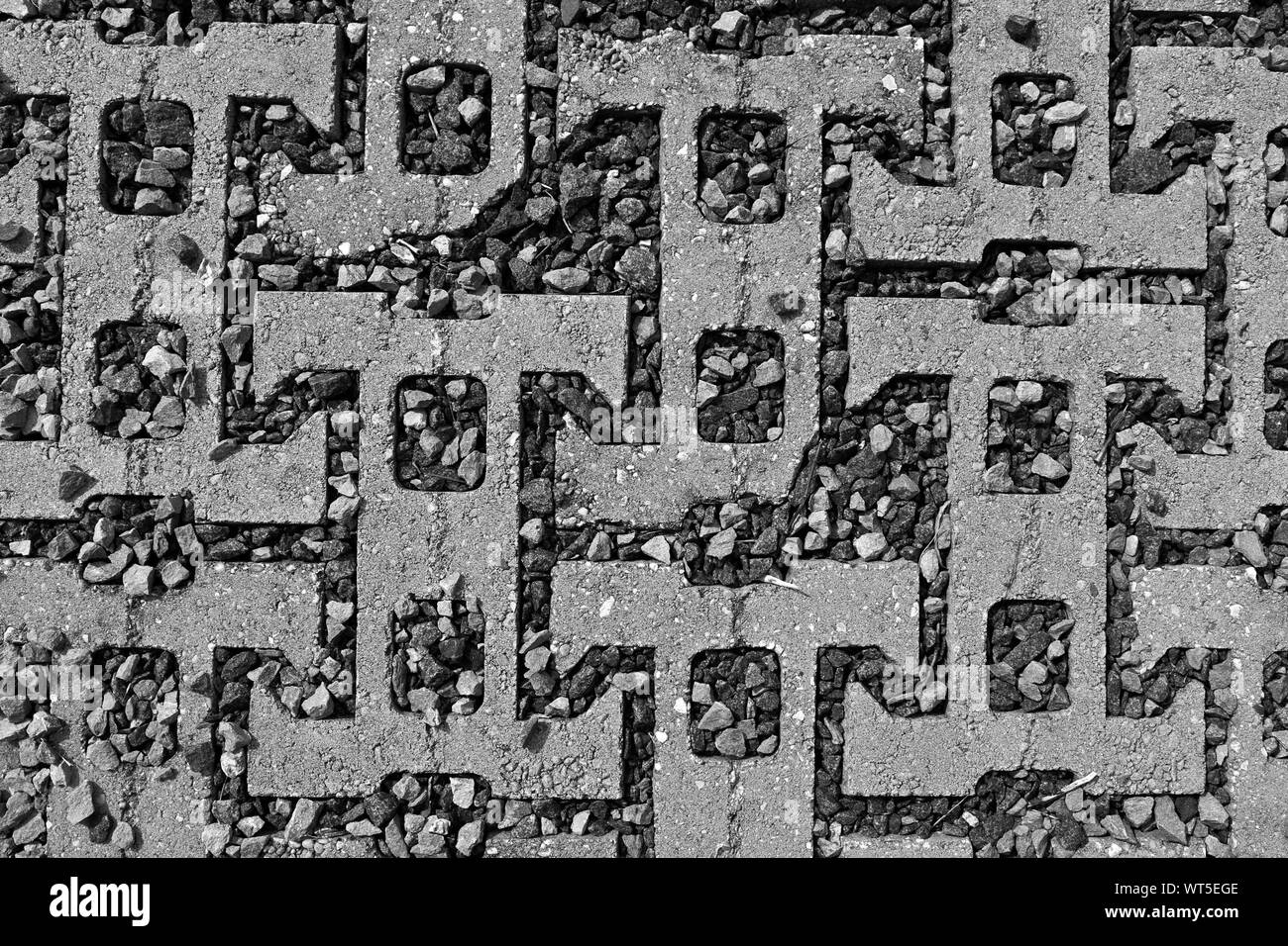 Stone cinder blocks hi-res stock photography and images - Alamy