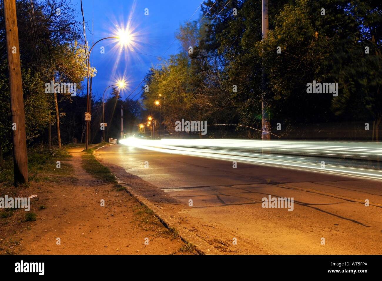 Bust street hi-res stock photography and images - Alamy