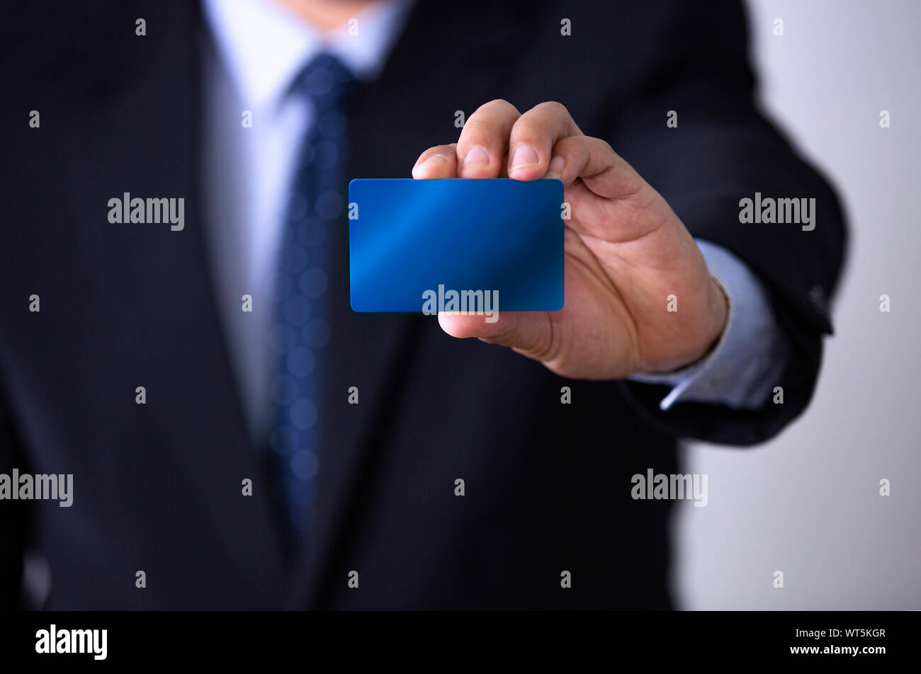 business people show credit card Stock Photo - Alamy