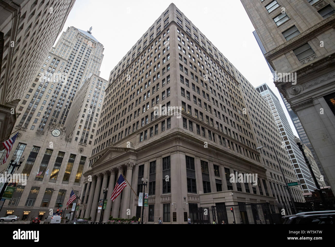 Chicago federal reserve building hi-res stock photography and images ...
