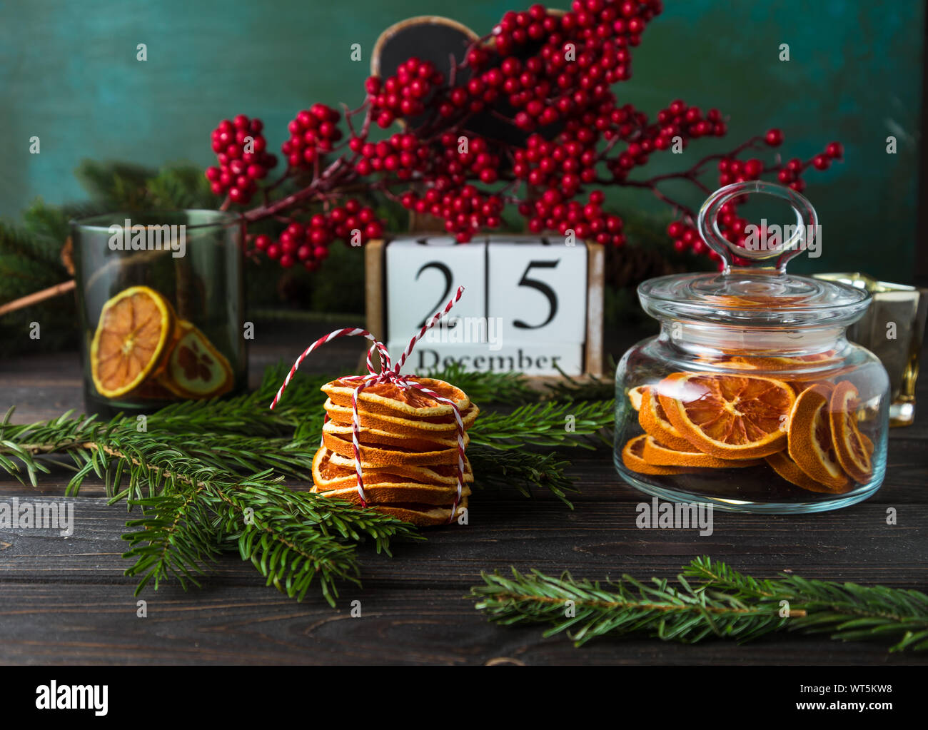 25 of december hi-res stock photography and images - Alamy