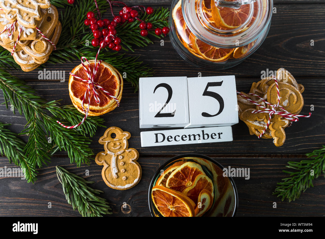 25 december hi-res stock photography and images - Alamy