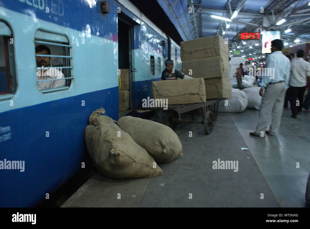 Old delhi railway station in hi-res stock photography and images - Alamy