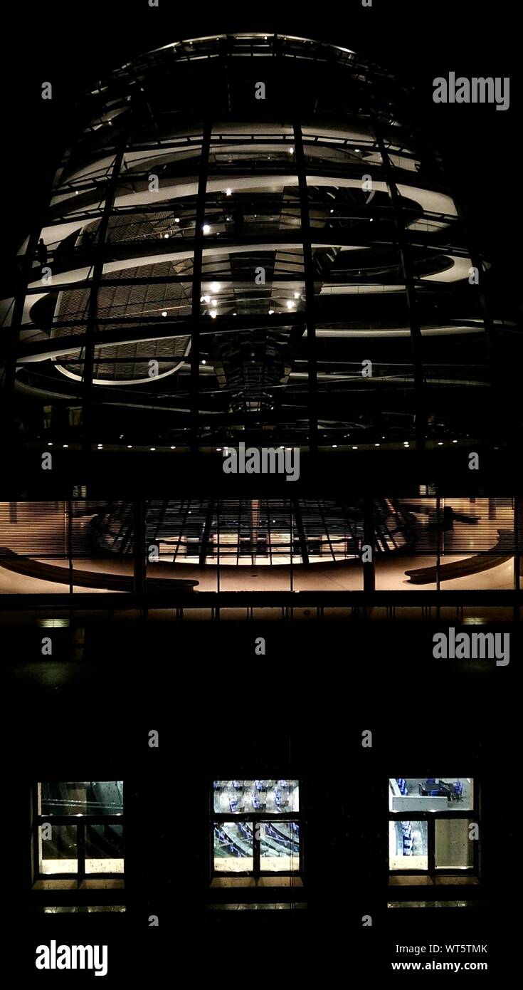 The reichstag dome hi-res stock photography and images - Alamy
