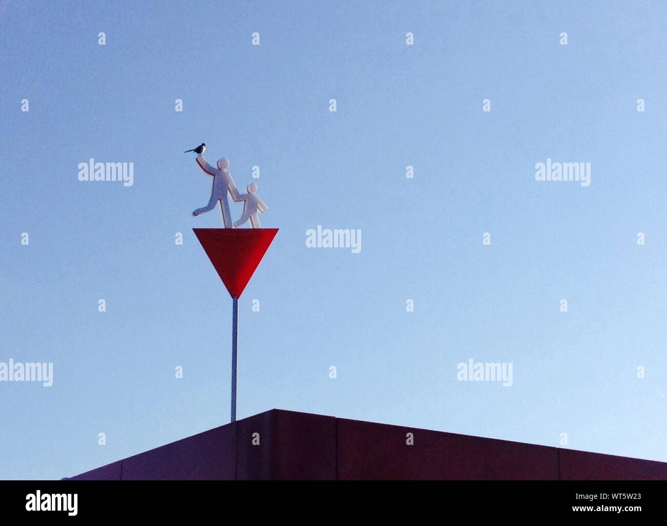 Human shapes hi-res stock photography and images - Alamy