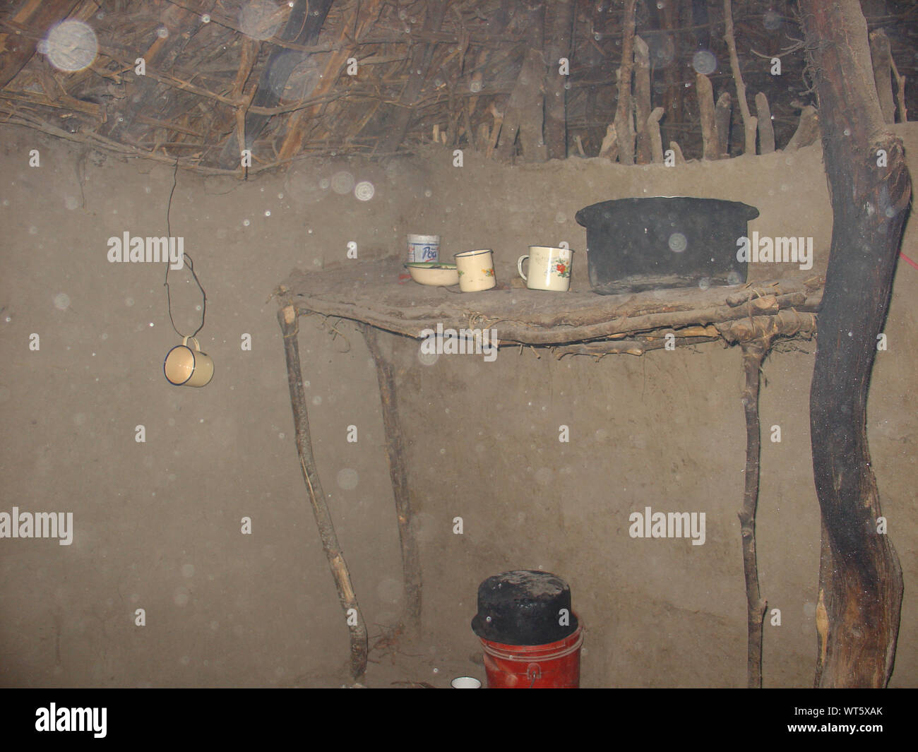 Hut clay hi-res stock photography and images - Alamy
