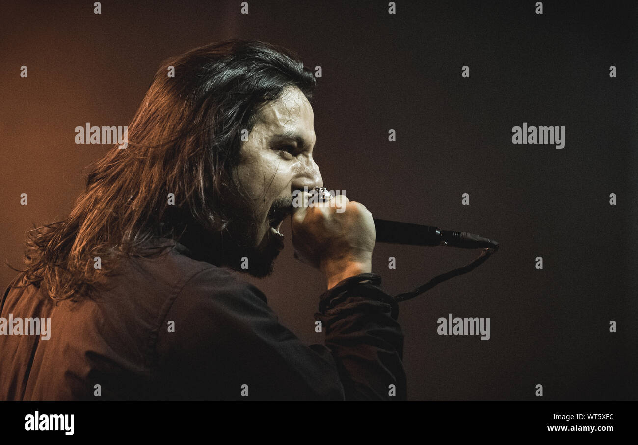 Nepalese band hi-res stock photography and images - Alamy