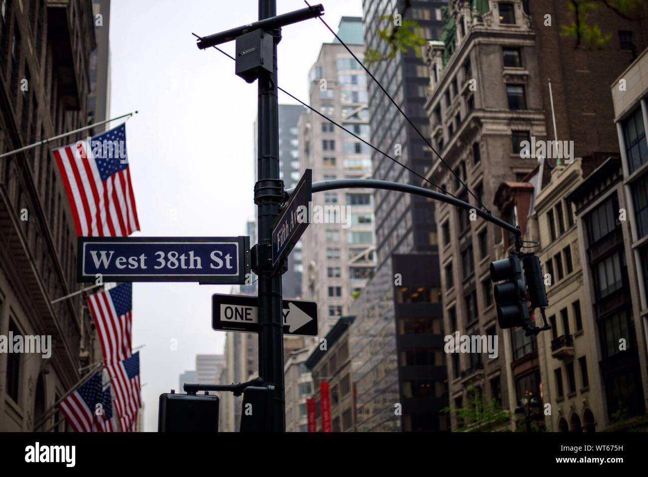 American street stop sign hi-res stock photography and images - Alamy