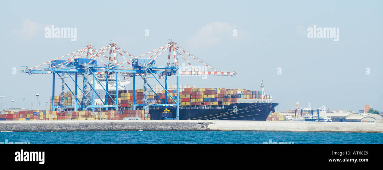 Naples ship container ship hi-res stock photography and images - Alamy