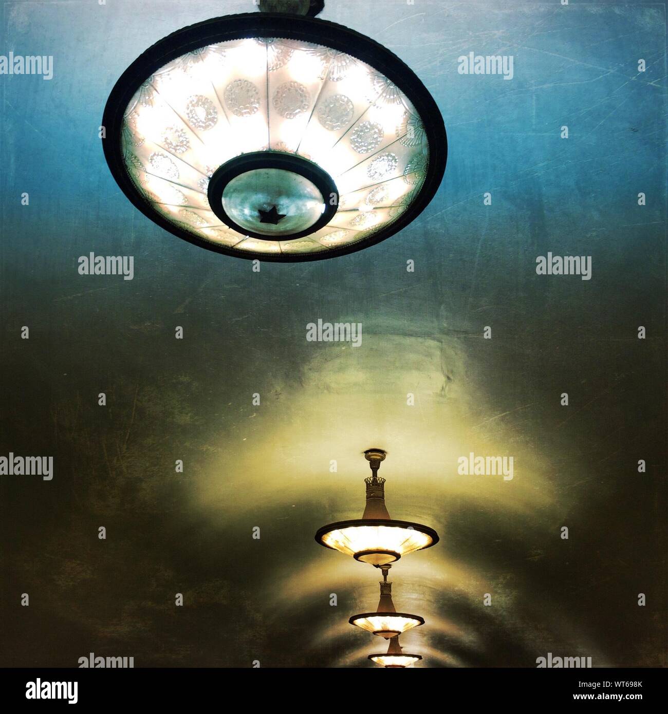 Row Of Ceiling Lights High Resolution Stock Photography and Images - Alamy