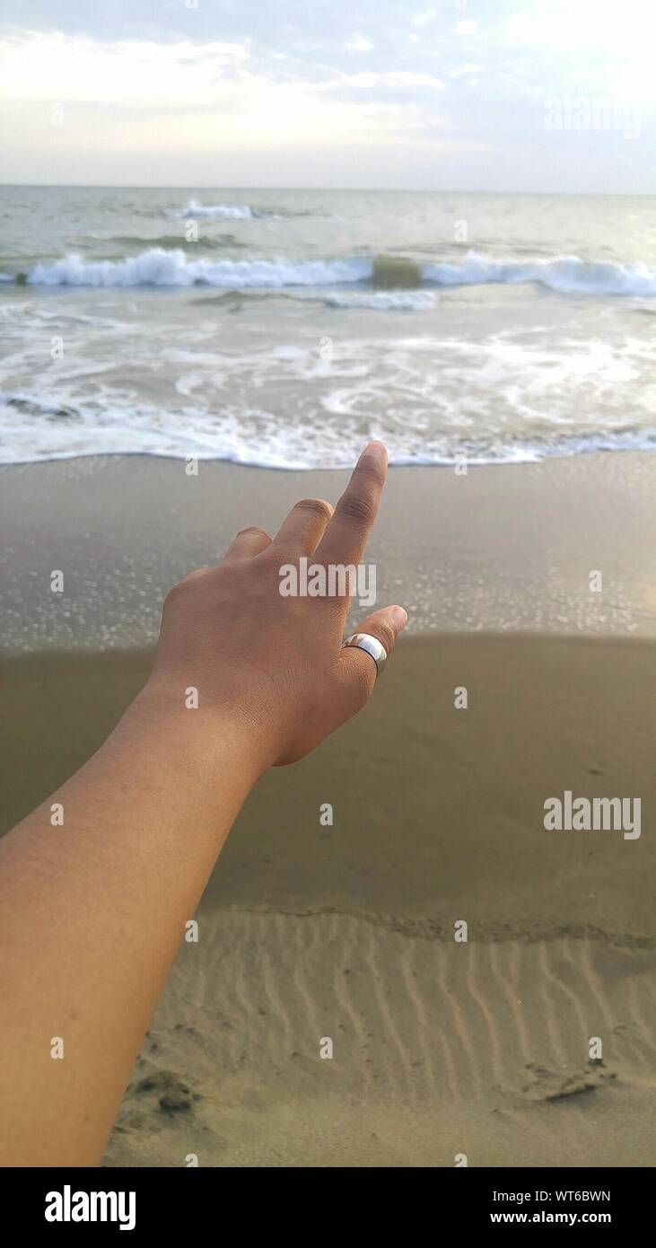 Pointing fingers hi-res stock photography and images - Alamy