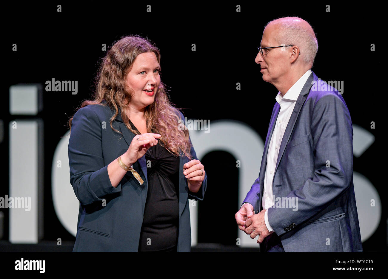 Anna rosling rönnlund hi-res stock photography and images - Alamy