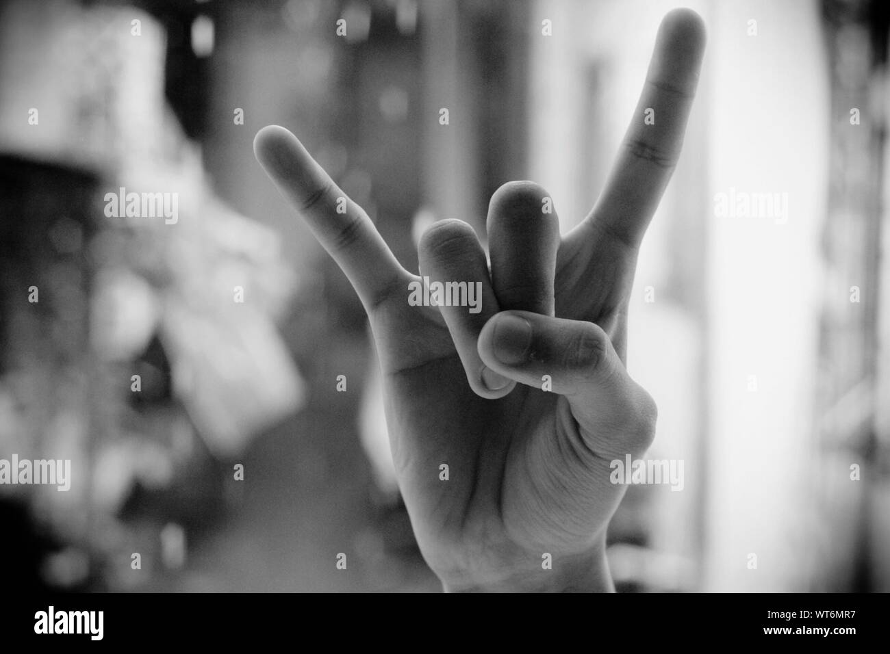 Rock hand sign hi-res stock photography and images - Alamy