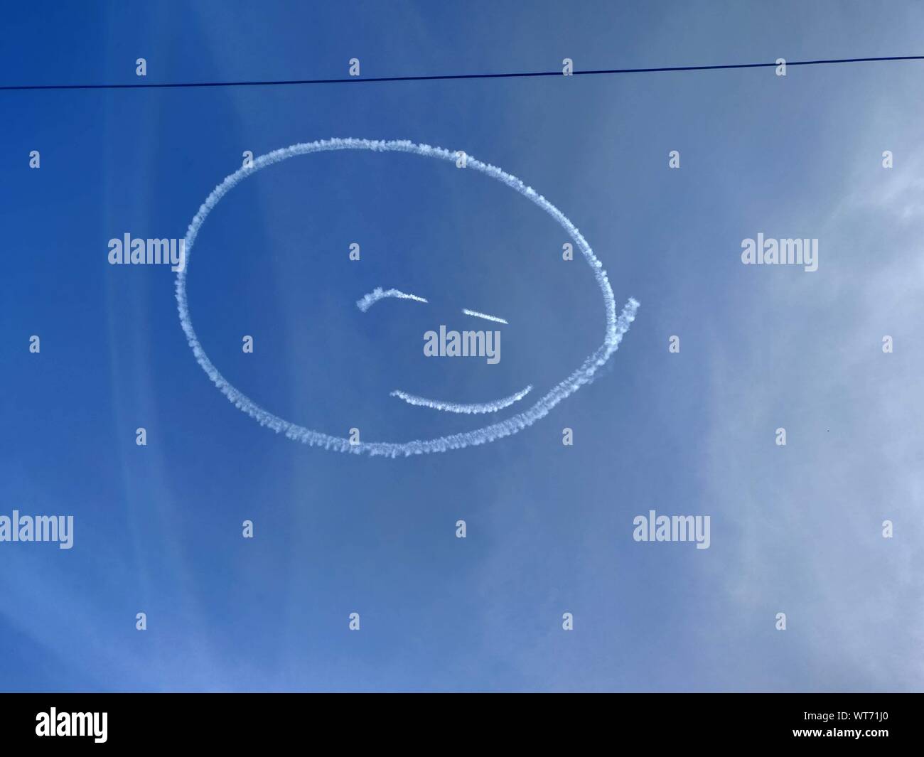 Smiley face in clouds hi-res stock photography and images - Alamy