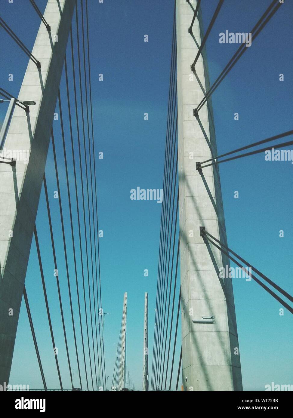 Bridge cables close up hi-res stock photography and images - Alamy