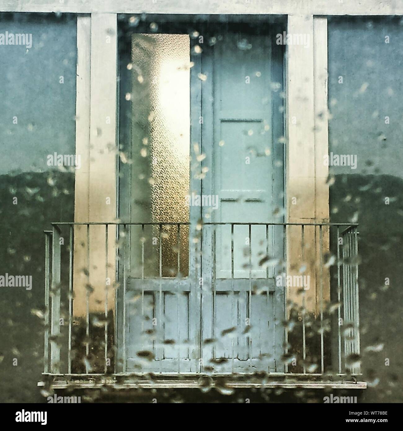 Wet balcony hi-res stock photography and images - Alamy