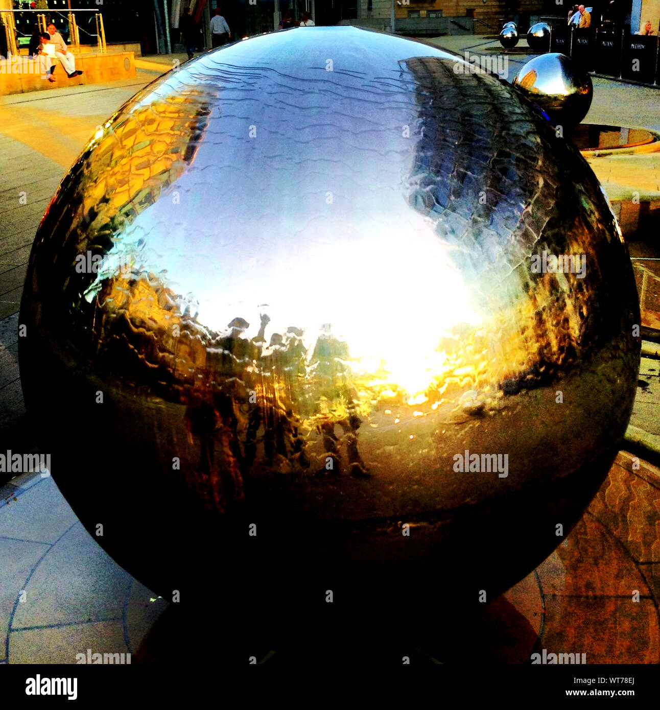 Sphere sculpture hi-res stock photography and images - Alamy