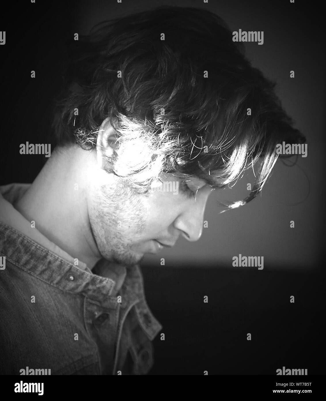 Side falling hi-res stock photography and images - Alamy