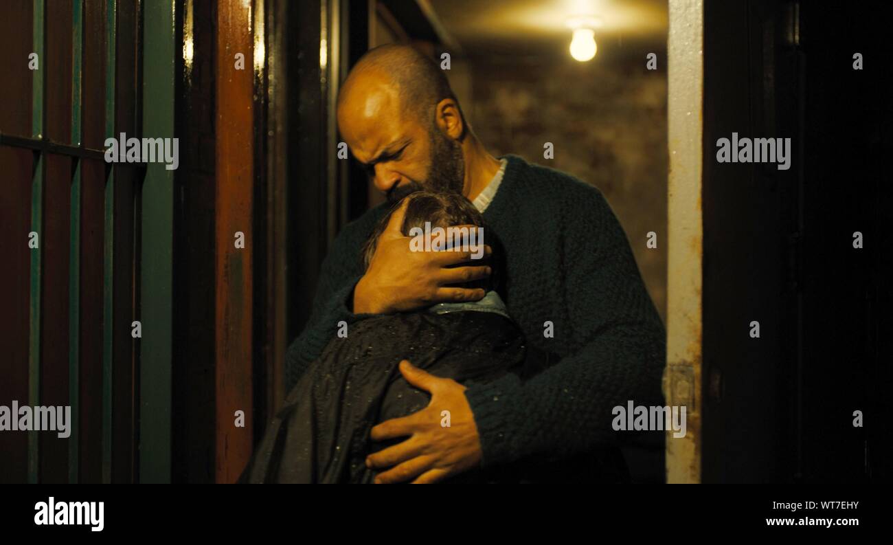 THE GOLDFINCH, from top: Jeffrey Wright, Oakes Fegley, 2019. © Warner ...