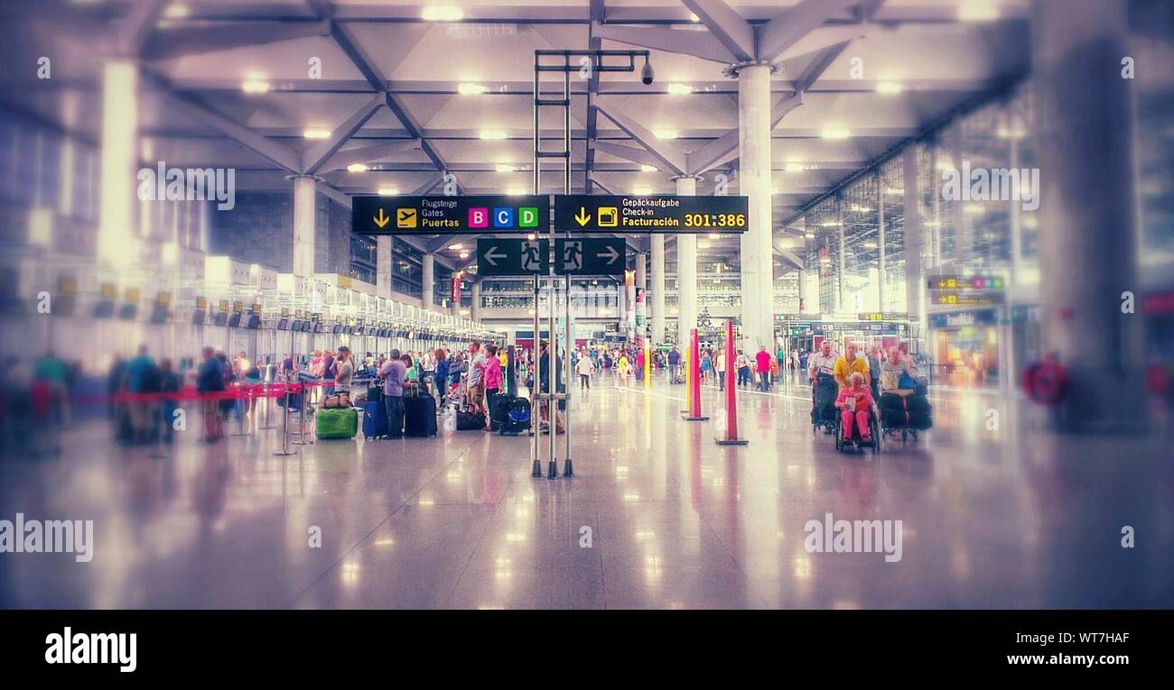 Large Crowd Of People High Resolution Stock Photography and Images - Alamy