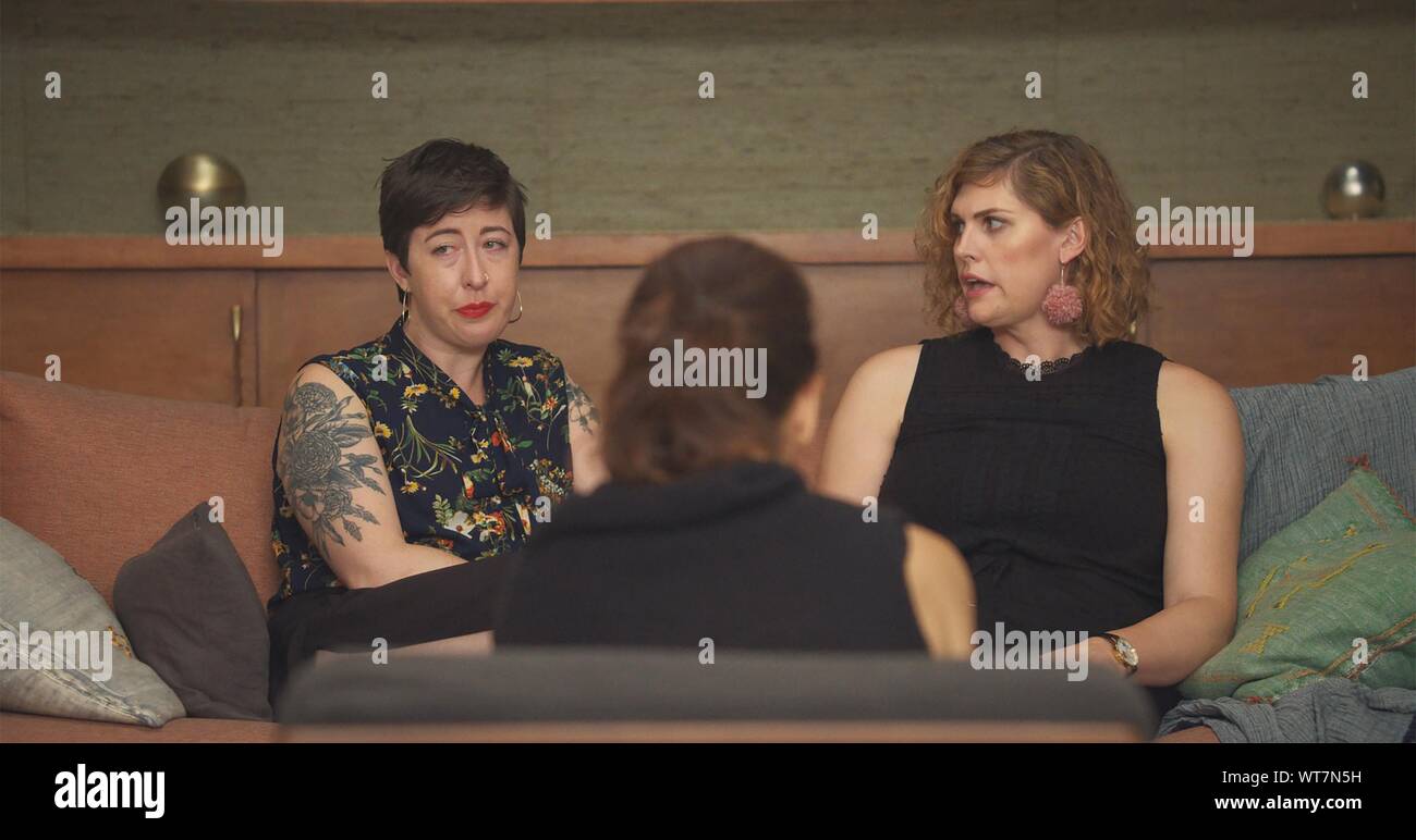 COUPLES THERAPY, Sarah Guilbeaux (left), Lauren Guilbeaux (right ...