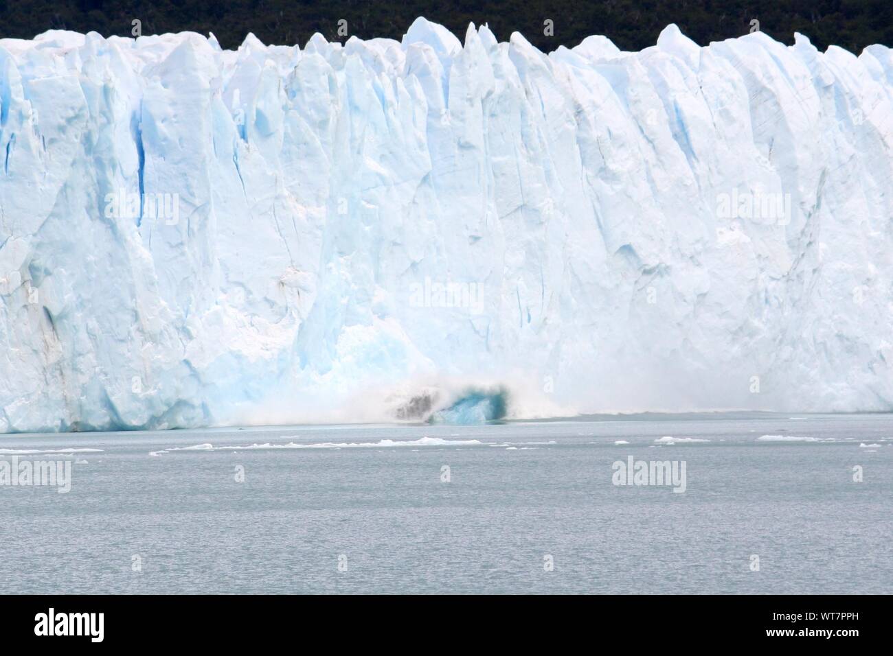 Edge steep hi-res stock photography and images - Alamy