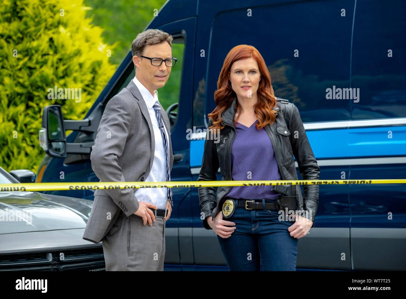 WRONG TO MURDER: A DARROW MYSTERY, from left: Tom Cavanagh, Michelle ...