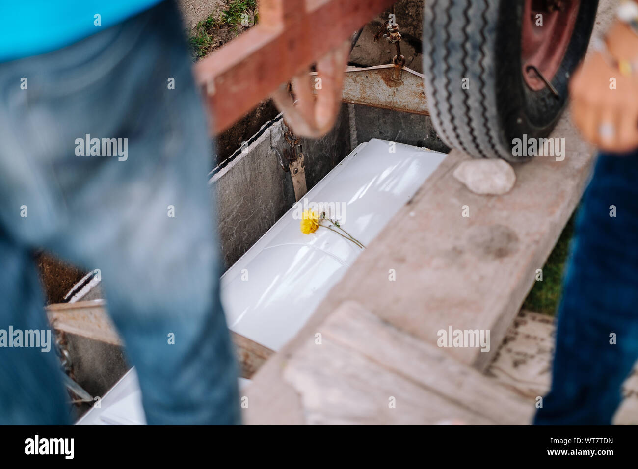 Lowering casket hi-res stock photography and images - Alamy