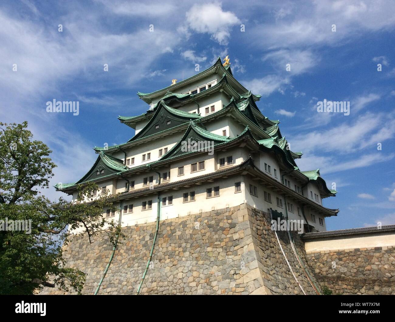 Japanese historical building hi-res stock photography and images - Alamy