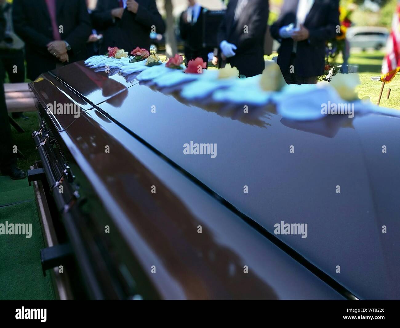 Funeral men hi-res stock photography and images - Alamy