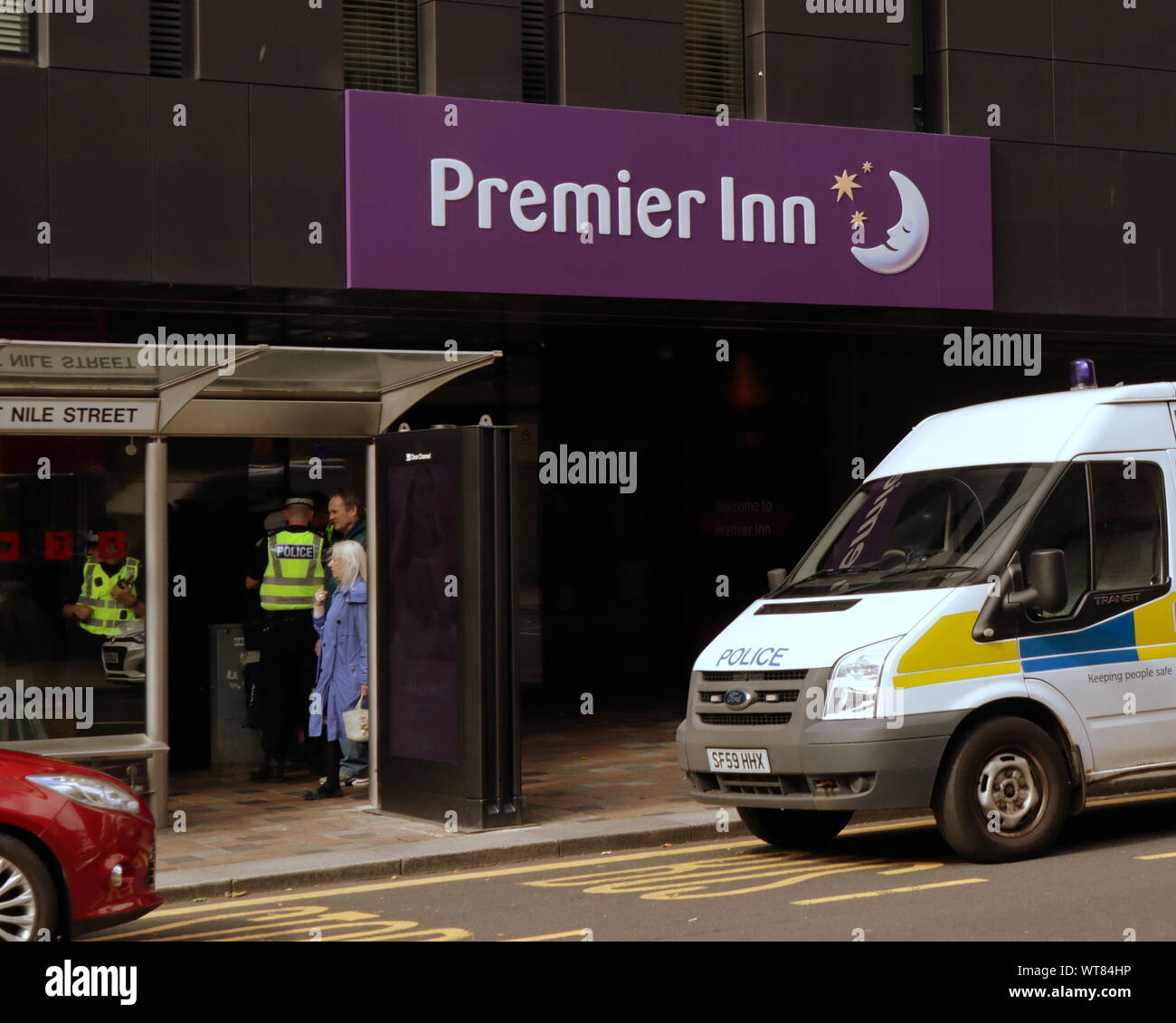 Glasgow red police box hi-res stock photography and images - Alamy