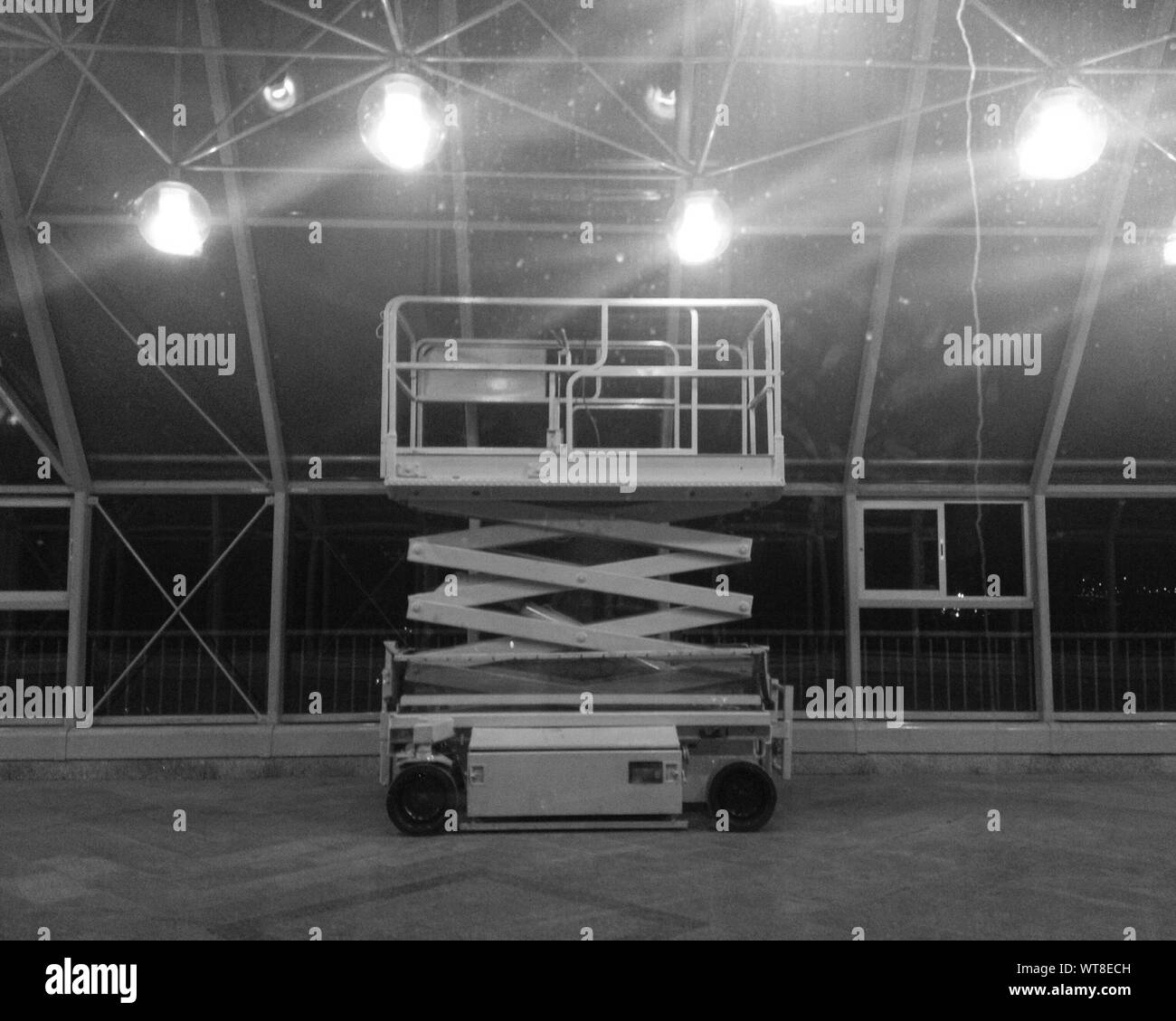 Movable machine hi-res stock photography and images - Alamy