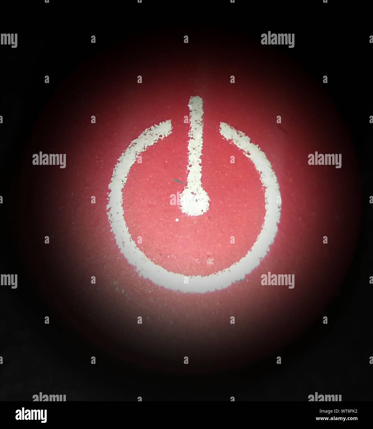 Start red hi-res stock photography and images - Alamy