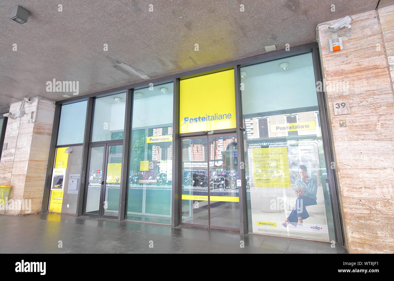 Posteitaliane High Resolution Stock Photography and Images - Alamy