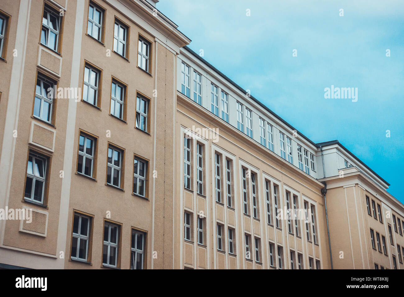 office building facade from the exterior view Stock Photo - Alamy
